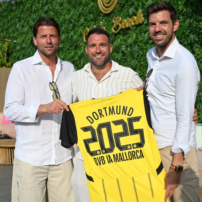 Rob Croll’s Sporting Son Ferrer Joins Dortmund Academy – Dad Taxi Mallorca
